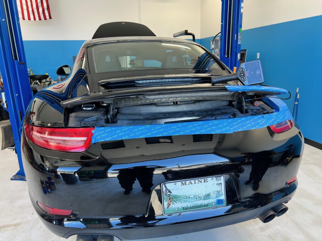 Porsche 911 (Type 991) - Engine Cover Latch Release Problem, and ...